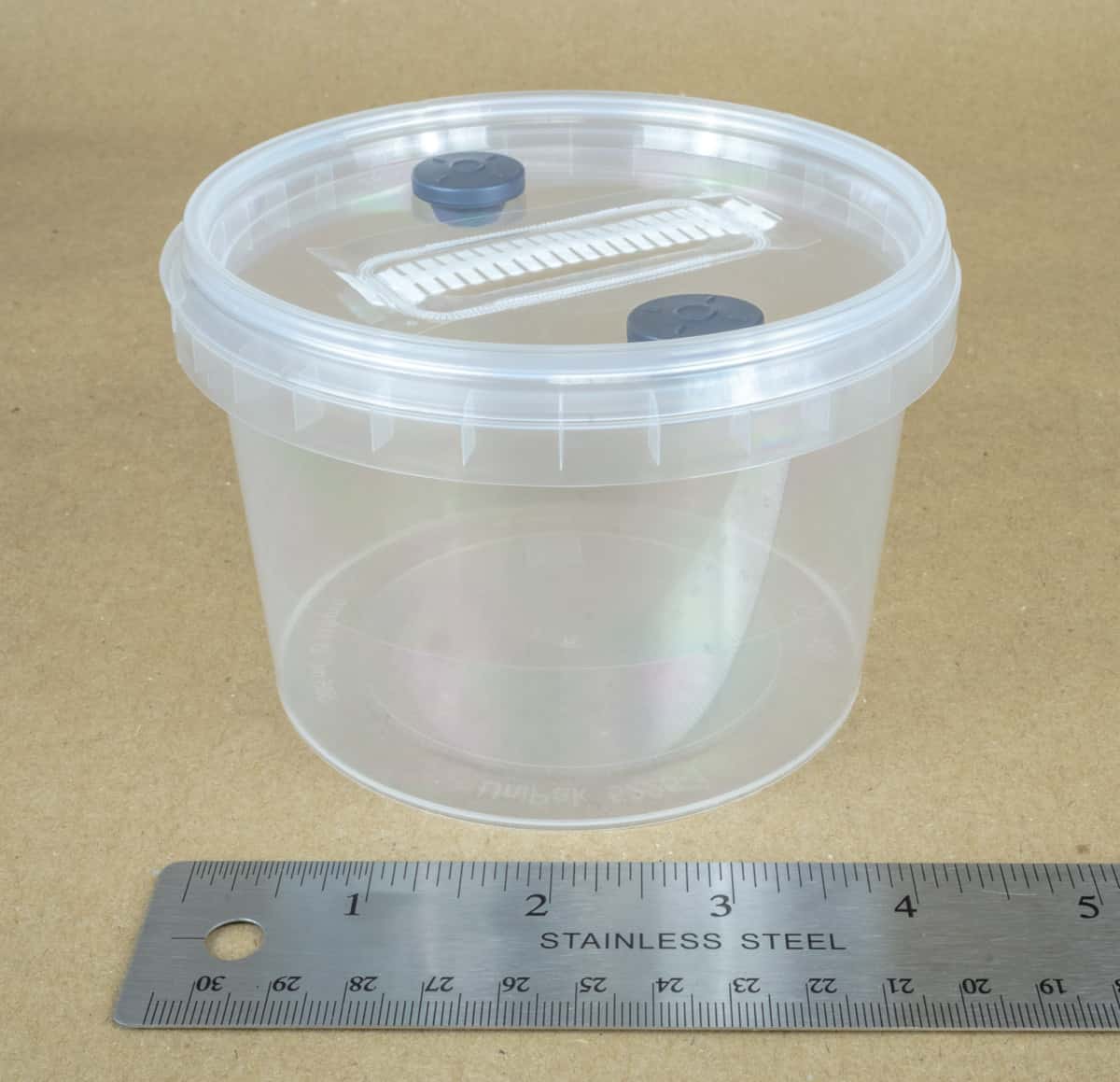 Mushroom Grow Containers (SacO2, Microbox) - Mushroom Growing & Cultivation